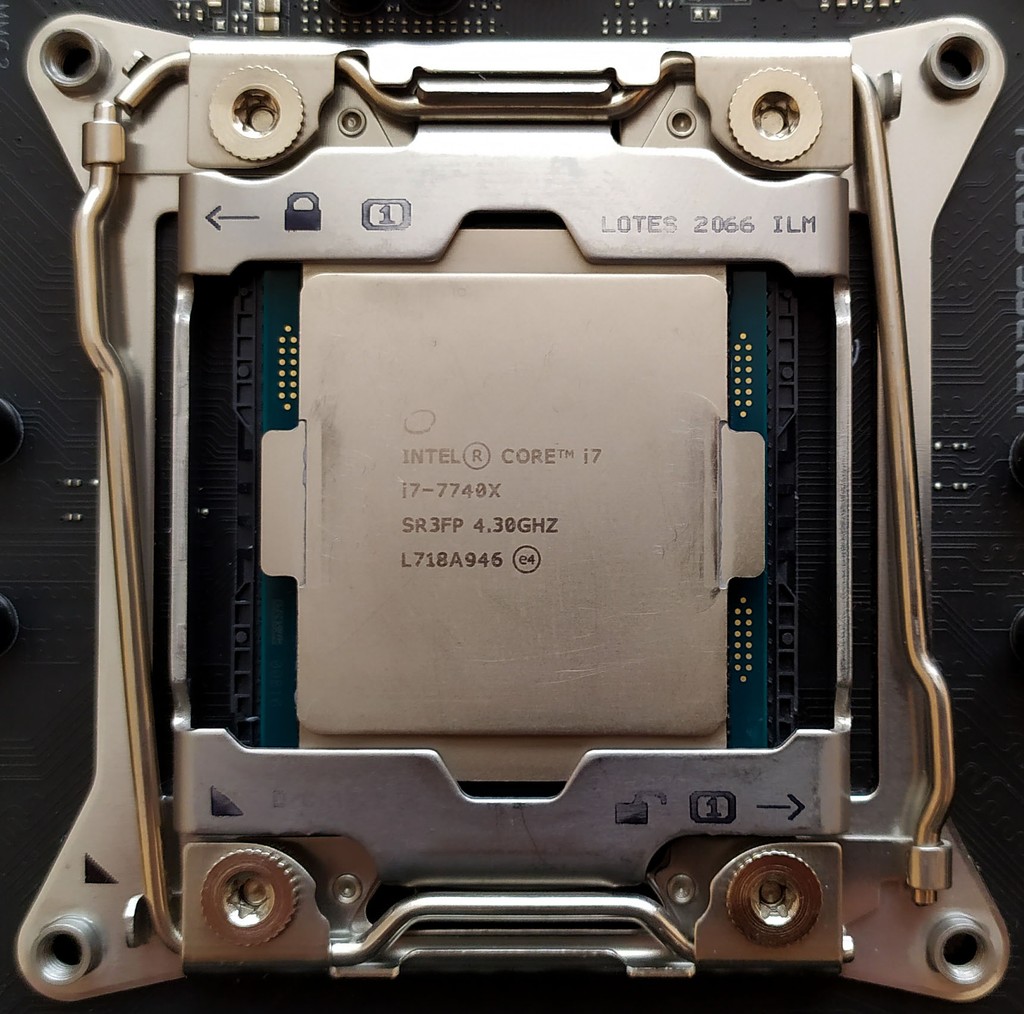 i7 7740X და MSI X299 SLI Plus სოკეტ 2066 - ზე -> თბილისის ფორუმი