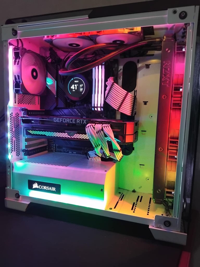 იყიდება ძველი ტოპ სისტემა -> თბილისის ფორუმი