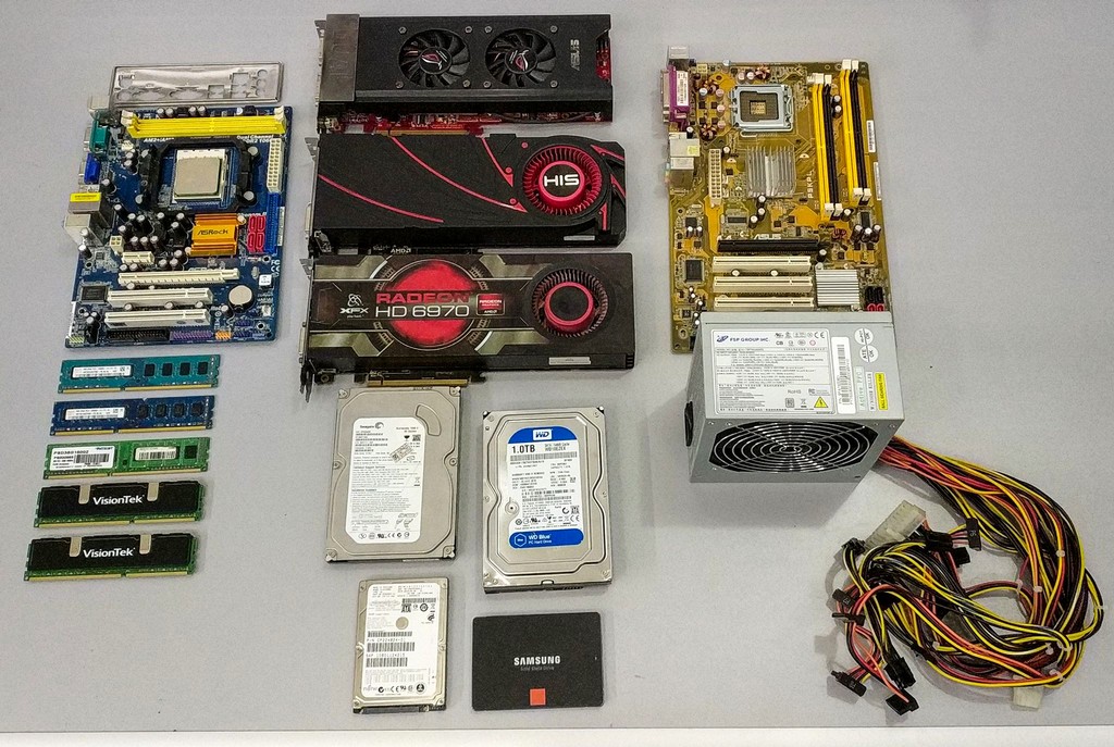 DEFECTIVE COMPUTER PARTS - დეფექტური კომპ-ნაწილები -> თბილისის ფორუმი