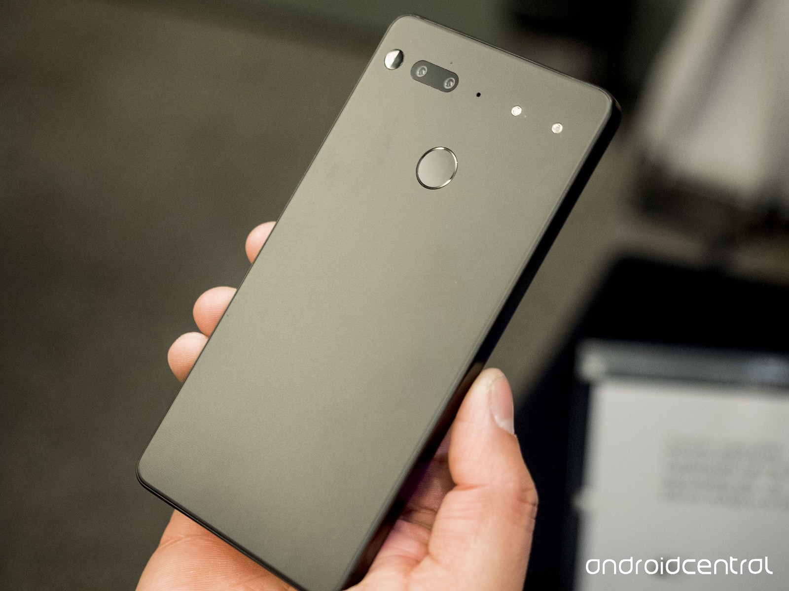 Essential Phone F1 Halo Gray -> თბილისის ფორუმი
